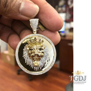 TGDJ | Accessories | Genuine K Y Gold 097ct Diamond Lion Pendant | Poshmark